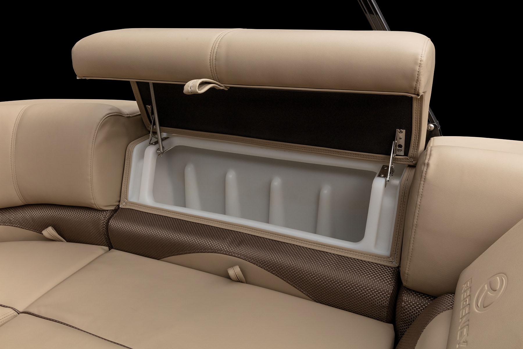 230 DL3 - REGENCY Pontoon Boat