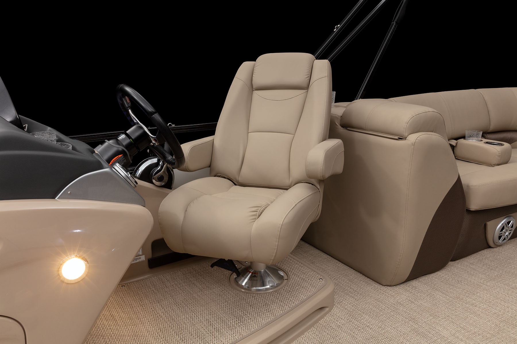 230 DL3 - REGENCY Pontoon Boat