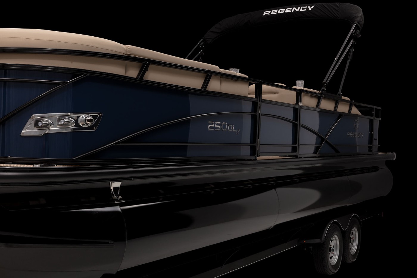 250 DL3 - REGENCY Pontoon Boat