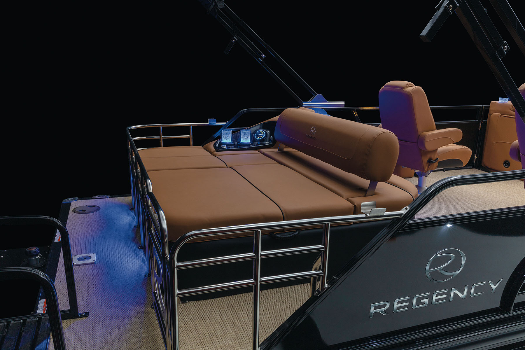 250 LE3 Sport - REGENCY Pontoon Boat