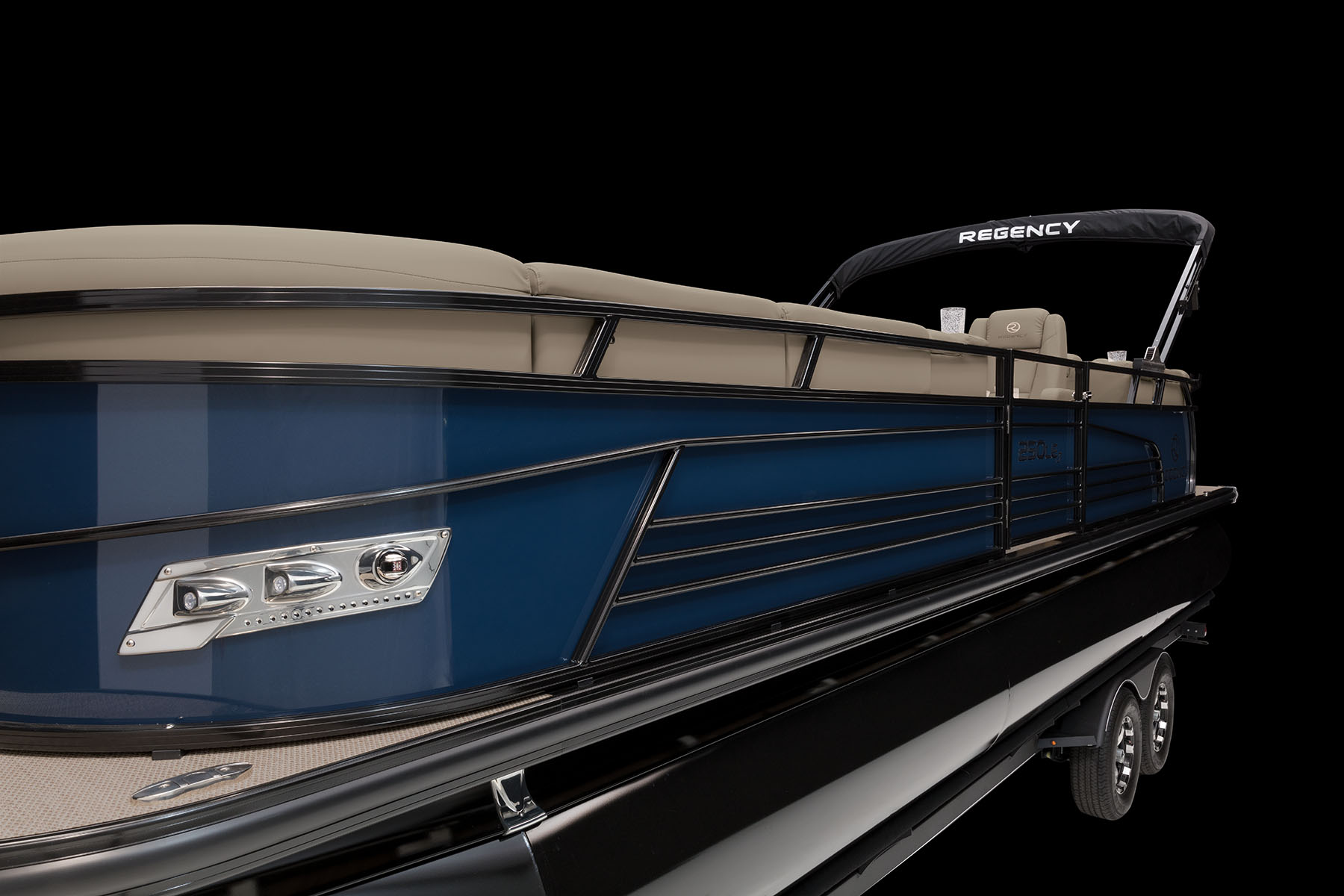 250 LE3 - REGENCY Pontoon Boat