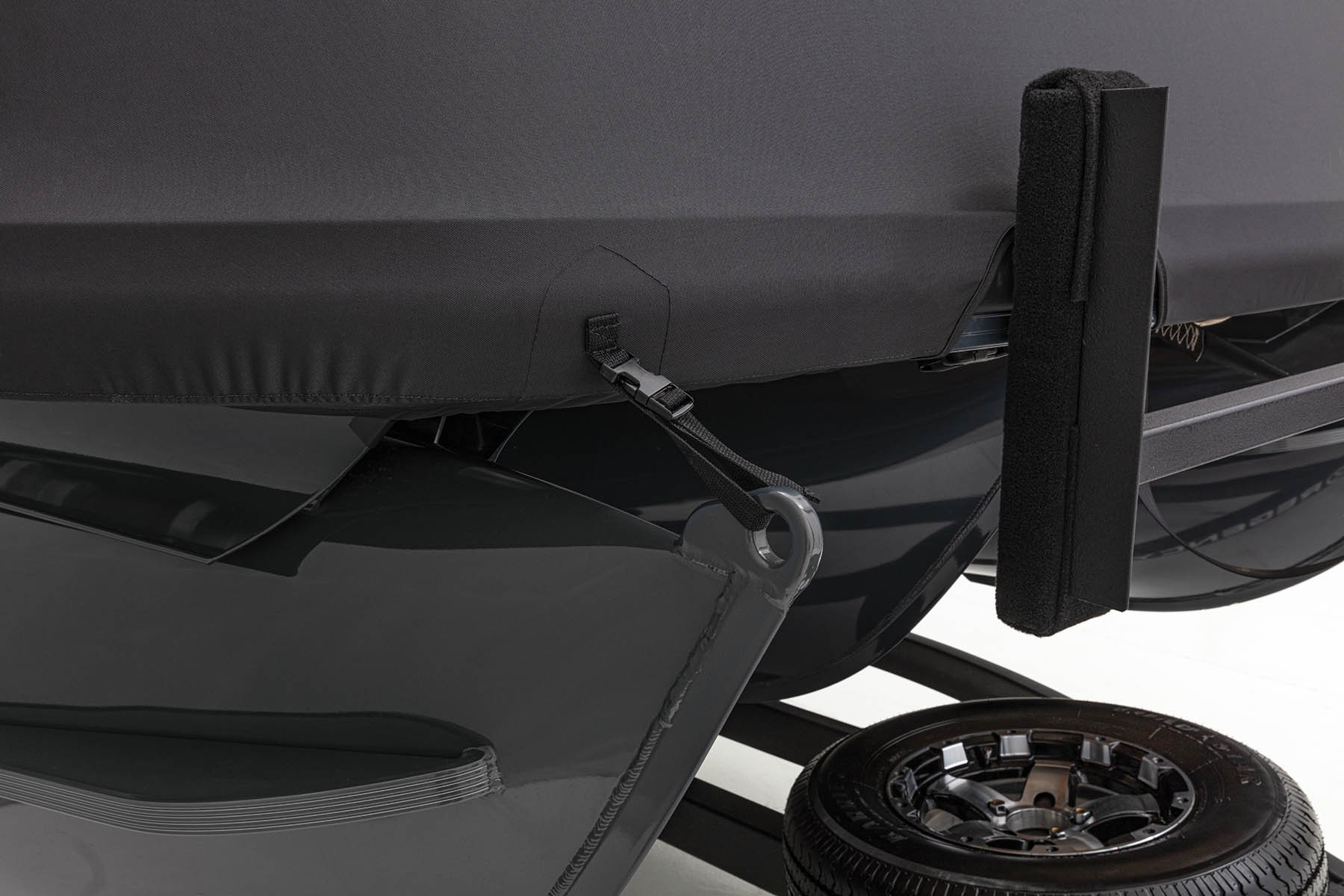 REGENCY® OuterArmor Mooring Covers