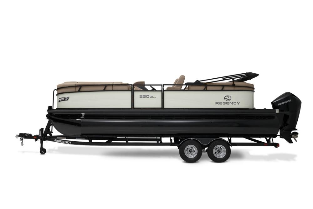 REGENCY Luxury Pontoon Boats