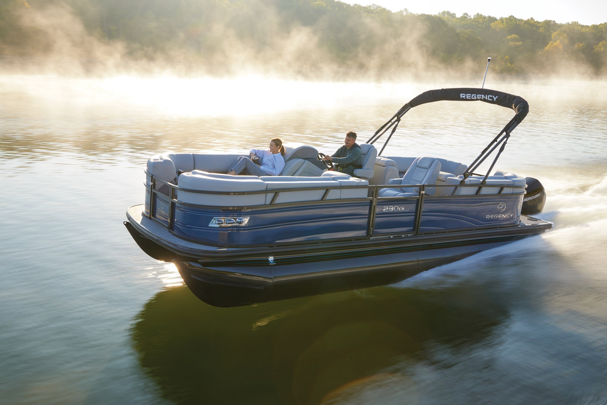 REGENCY Luxury Pontoon Boats